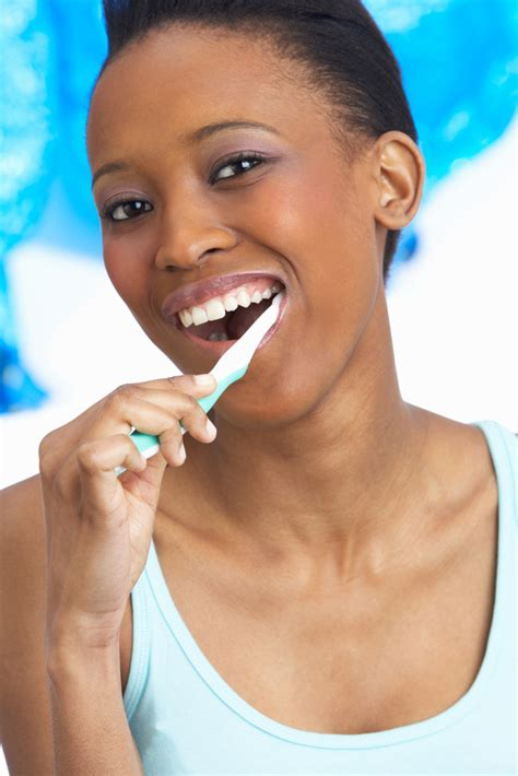 A Guide to Brushing Your Teeth Properly - Fitness Elements